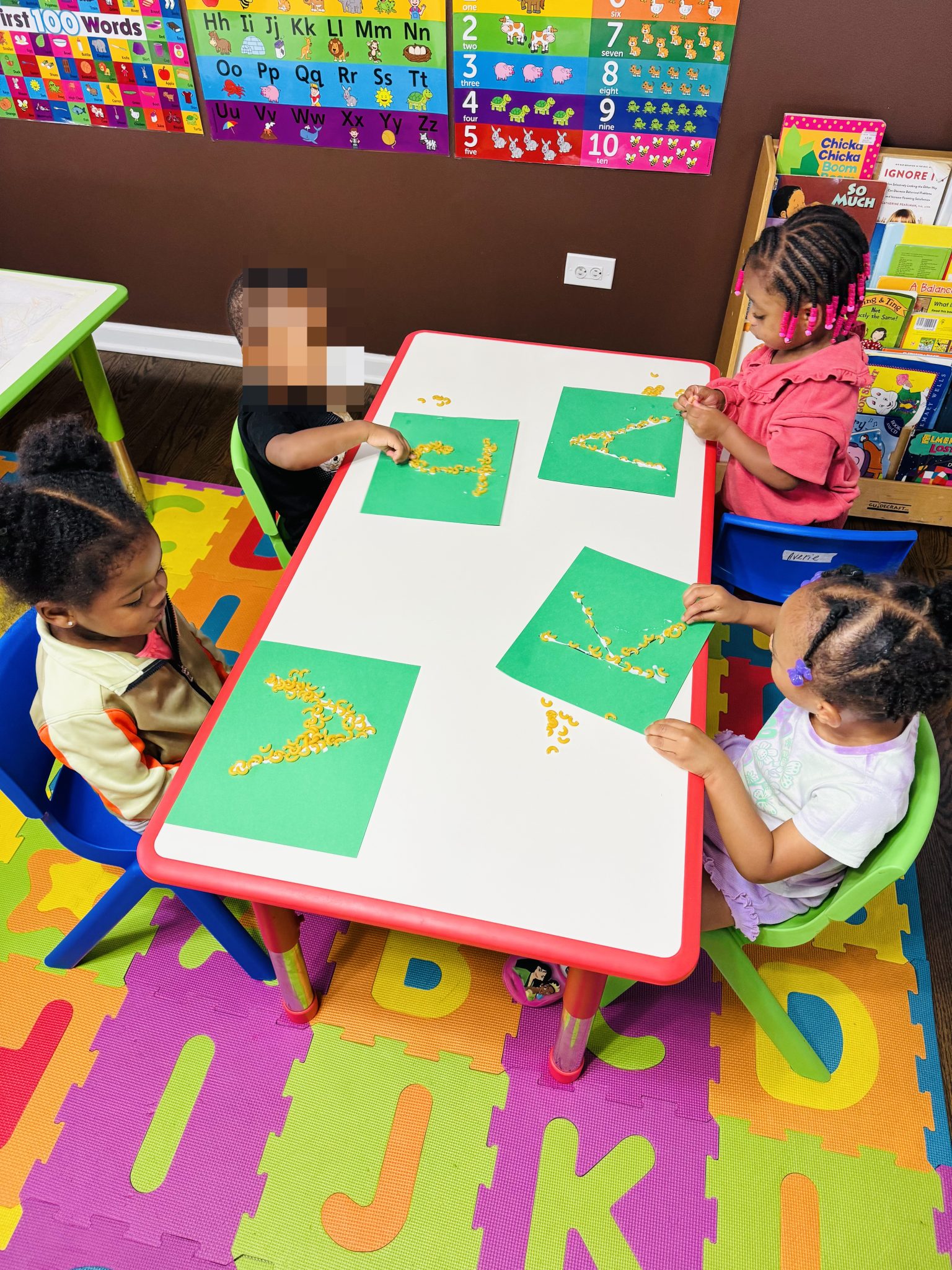 Home - "R" Children's Learning Academy Daycare